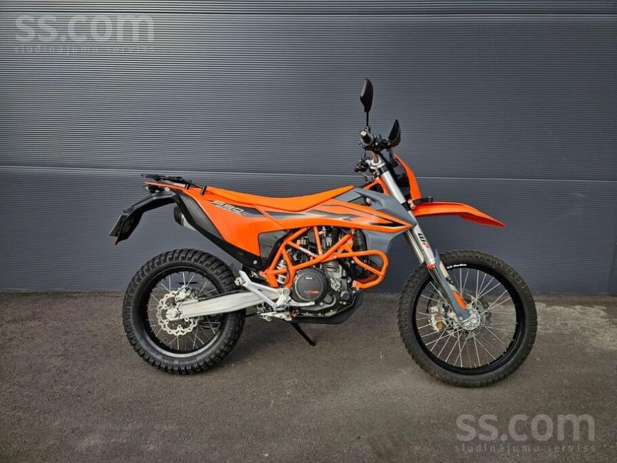 KTM 690 Enduro R 2023 Rīga, ar dzinēja tilpumu 0.69 L un nobraukumu 0 tūkst. km par 9500 €, foto 1 vietnē AUTOMOTO.COM.LV