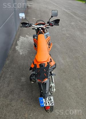 KTM 690 Enduro R 2023 Rīga, ar dzinēja tilpumu 0.69 L un nobraukumu 0 tūkst. km par 9500 €, foto 8 vietnē AUTOMOTO.COM.LV