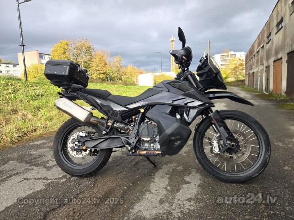 Melns KTM 790 Adventure 2019 Tallina, ar dzinēja tilpumu 0.80 L un nobraukumu 41 tūkst. km par 6450 €, foto 3 vietnē AUTOMOTO.COM.LV