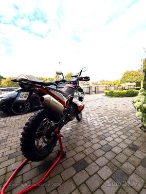 KTM 790 Adventure 2019 Tallina, ar dzinēja tilpumu 0.79 L un nobraukumu 36 tūkst. km par 9900 €, foto 8 vietnē AUTOMOTO.COM.LV