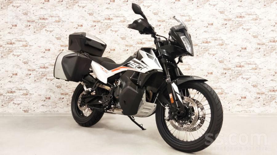 KTM 790 Adventure 2020 Rīga, ar dzinēja tilpumu 0.79 L un nobraukumu 0 tūkst. km par 7310 €, foto 2 vietnē AUTOMOTO.COM.LV