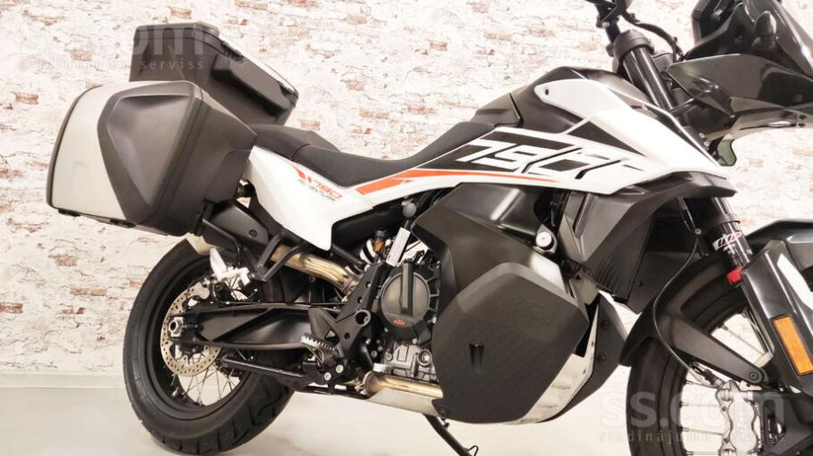 KTM 790 Adventure 2020 Rīga, ar dzinēja tilpumu 0.79 L un nobraukumu 0 tūkst. km par 7310 €, foto 4 vietnē AUTOMOTO.COM.LV