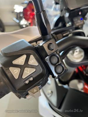 KTM 790 Adventure 2020 Tallina, ar dzinēja tilpumu 0.79 L un nobraukumu 20 tūkst. km par 8000 €, foto 8 vietnē AUTOMOTO.COM.LV