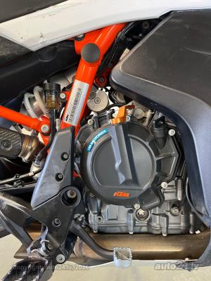 KTM 790 Adventure 2020 Tallina, ar dzinēja tilpumu 0.79 L un nobraukumu 20 tūkst. km par 8000 €, foto 12 vietnē AUTOMOTO.COM.LV