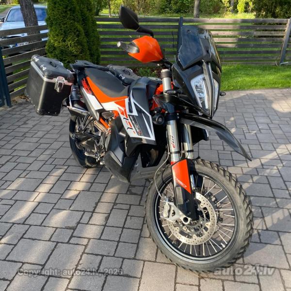 KTM 790 Adventure 2020 Tallina, ar dzinēja tilpumu 0.79 L un nobraukumu 9 tūkst. km par 9000 €, foto 6 vietnē AUTOMOTO.COM.LV