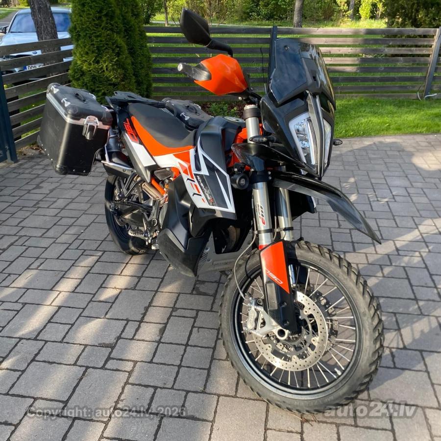 KTM 790 Adventure 2020 Tallina, ar dzinēja tilpumu 0.79 L un nobraukumu 9 tūkst. km par 9000 €, foto 7 vietnē AUTOMOTO.COM.LV