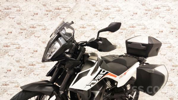 KTM 790 Adventure 2020 Rīga, ar dzinēja tilpumu 0.79 L un nobraukumu 0 tūkst. km par 7010 €, foto 6 vietnē AUTOMOTO.COM.LV