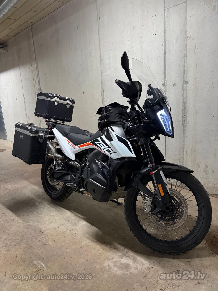 KTM 790 Adventure 2021 in Tallinn, with an engine capacity of 0.80 L and mileage of 25 thousand km for 8950 €, photo 13 on AUTOMOTO.COM.LV