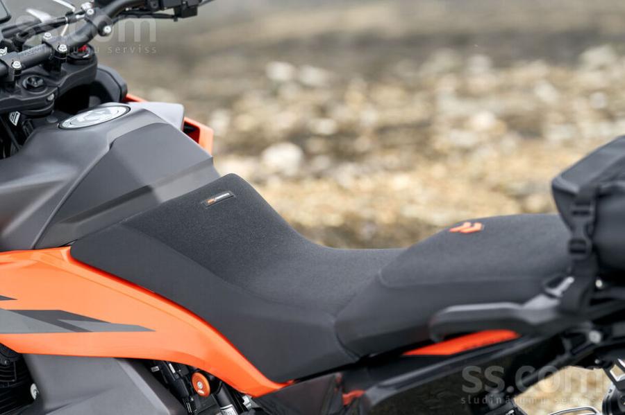 KTM 790 Adventure 2026 Rīga, ar dzinēja tilpumu 0.80 L un nobraukumu 0 tūkst. km par 10890 €, foto 9 vietnē AUTOMOTO.COM.LV