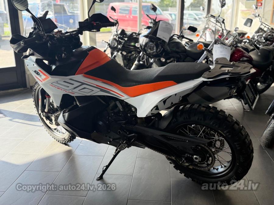 Oranžs KTM 790 Adventure 2023 Tallina, ar dzinēja tilpumu 0.80 L un nobraukumu 15 tūkst. km par 7990 €, foto 12 vietnē AUTOMOTO.COM.LV