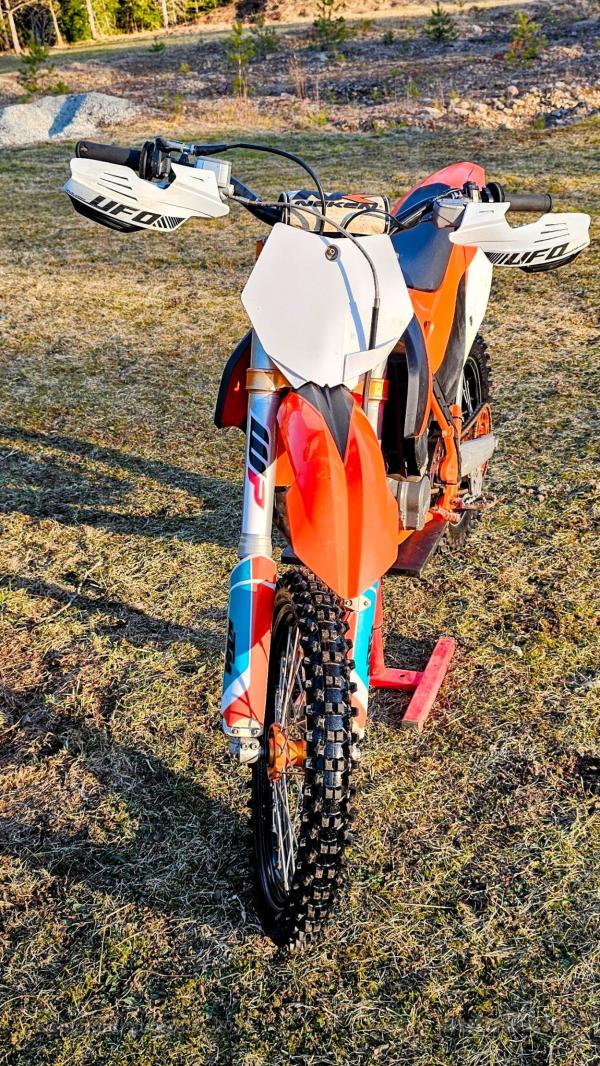 KTM 85 SX 2014 in Tallinn, with an engine capacity of 0.00 L and mileage of 118 thousand km for 1800 €, photo 3 on AUTOMOTO.COM.LV
