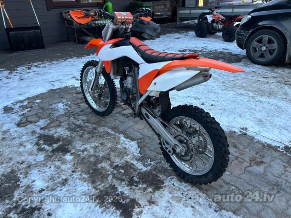 Оранжевый КТМ 85 SX 2015 в Таллин, объемом двигателя 85.00 л и пробегом 0 тыс. км за 1500 €, фото 3 на AUTOMOTO.COM.LV