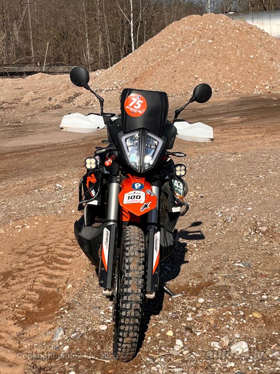 KTM 890 Adventure R 2021 in Viljandi, with an engine capacity of 0.89 L and mileage of 58 thousand km for 9499 €, photo 2 on AUTOMOTO.COM.LV