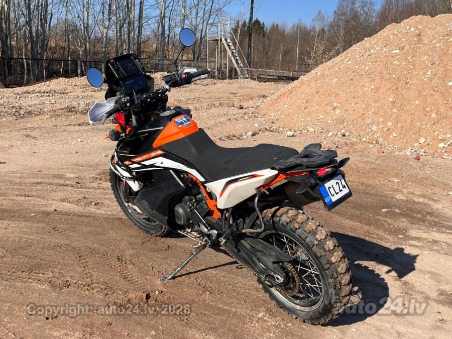 KTM 890 Adventure R 2021 in Viljandi, with an engine capacity of 0.89 L and mileage of 58 thousand km for 9499 €, photo 4 on AUTOMOTO.COM.LV