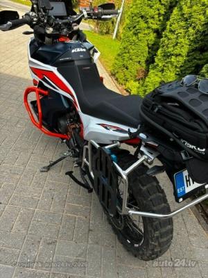 KTM 890 Adventure R 2023 in Tartu, with an engine capacity of 0.89 L and mileage of 11 thousand km for 11900 €, photo 5 on AUTOMOTO.COM.LV