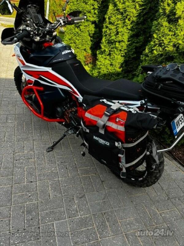 КТМ 890 Adventure R 2023 в Тарту, объемом двигателя 0.89 л и пробегом 11 тыс. км за 11900 €, фото 8 на AUTOMOTO.COM.LV