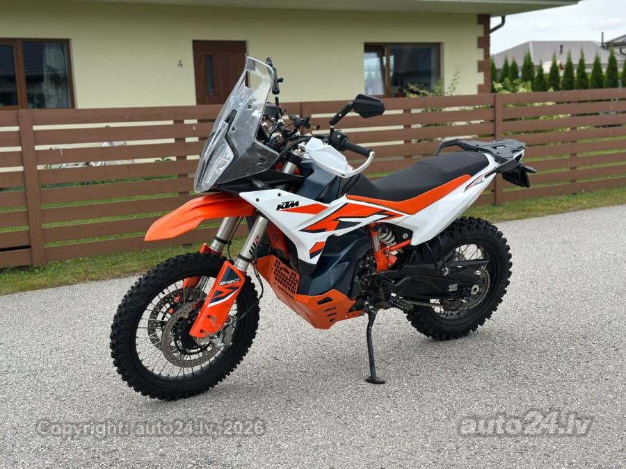 Оранжевый КТМ 890 Adventure R 2023 в Тарту, объемом двигателя 0.89 л и пробегом 18 тыс. км за 11900 €, фото 4 на AUTOMOTO.COM.LV