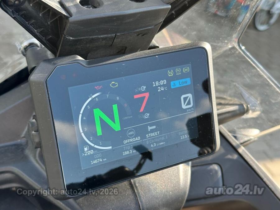 Оранжевый КТМ 890 Adventure R 2023 в Тарту, объемом двигателя 0.89 л и пробегом 18 тыс. км за 11900 €, фото 6 на AUTOMOTO.COM.LV