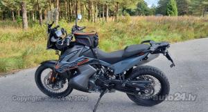 Black KTM 890 2021 in Tallinn, with an engine capacity of 0.89 L and mileage of 20 thousand km for 7590 €, photo  on AUTOMOTO.COM.LV
