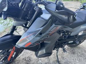 KTM 890 2021 in Riga, with an engine capacity of 0.90 L and mileage of 0 thousand km for 8000 €, photo 9 on AUTOMOTO.COM.LV