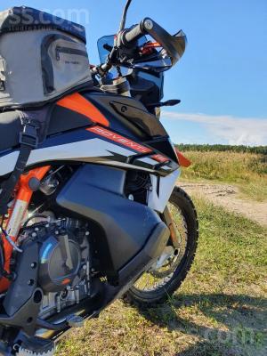 KTM 890 2022 Rīga, ar dzinēja tilpumu 0.89 L un nobraukumu 0 tūkst. km par 10500 €, foto 10 vietnē AUTOMOTO.COM.LV
