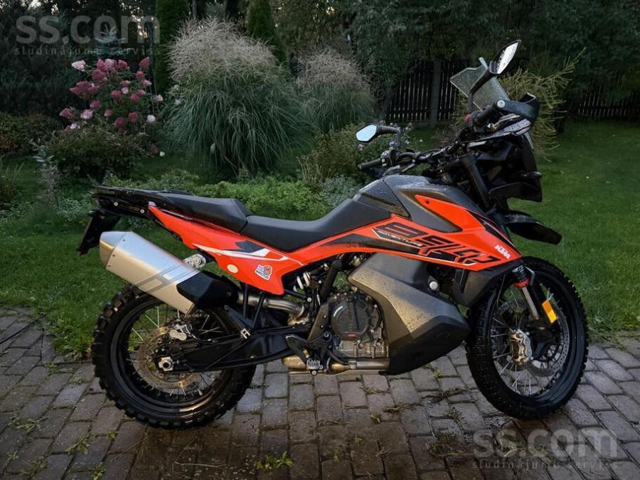 KTM 890 2022 Rīga, ar dzinēja tilpumu 0.89 L un nobraukumu 0 tūkst. km par 8750 €, foto 1 vietnē AUTOMOTO.COM.LV