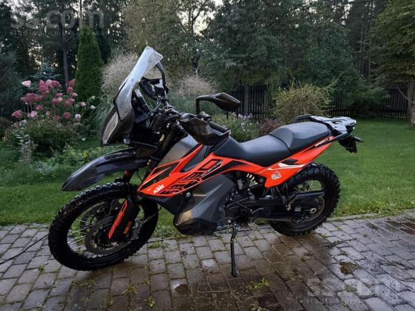 KTM 890 2022 Rīga, ar dzinēja tilpumu 0.89 L un nobraukumu 0 tūkst. km par 8750 €, foto 3 vietnē AUTOMOTO.COM.LV