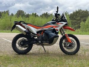 KTM 890 2024 in Riga, with an engine capacity of 0.89 L and mileage of 0 thousand km for 11800 €, photo 1 on AUTOMOTO.COM.LV