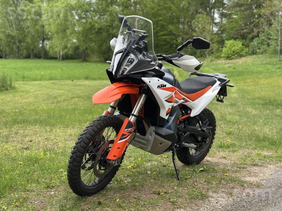 KTM 890 2024 in Riga, with an engine capacity of 0.89 L and mileage of 0 thousand km for 11800 €, photo 5 on AUTOMOTO.COM.LV