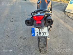 KTM 990 Adventure 2007 Rīga, ar dzinēja tilpumu 0.99 L un nobraukumu 0 tūkst. km par 5600 €, foto 7 vietnē AUTOMOTO.COM.LV