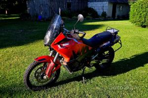 KTM 990 Adventure 2007 Tallina, ar dzinēja tilpumu 1.00 L un nobraukumu 47 tūkst. km par 6500 €, foto  vietnē AUTOMOTO.COM.LV