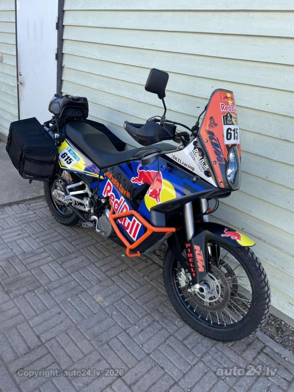 KTM 990 Adventure 2009 in Tallinn, with an engine capacity of 0.00 L and mileage of 32 thousand km for 6200 €, photo 3 on AUTOMOTO.COM.LV