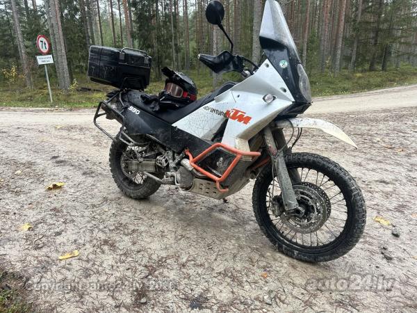 KTM 990 Adventure 2009 in Tallinn, with an engine capacity of 1.00 L and mileage of 0 thousand km for 5700 €, photo 1 on AUTOMOTO.COM.LV