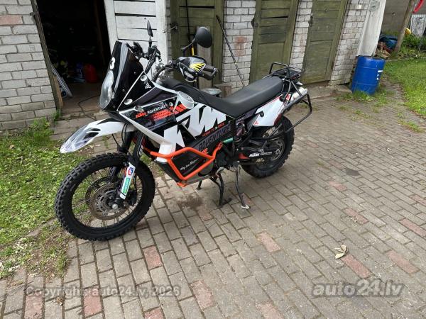 KTM 990 Adventure 2009 in Tallinn, with an engine capacity of 1.00 L and mileage of 0 thousand km for 5700 €, photo 8 on AUTOMOTO.COM.LV