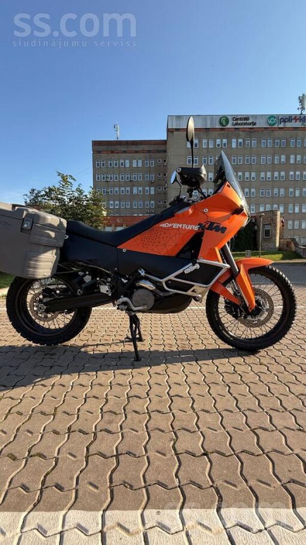 KTM 990 Adventure 2009 in Riga, with an engine capacity of 1.00 L and mileage of 0 thousand km for 6000 €, photo 1 on AUTOMOTO.COM.LV
