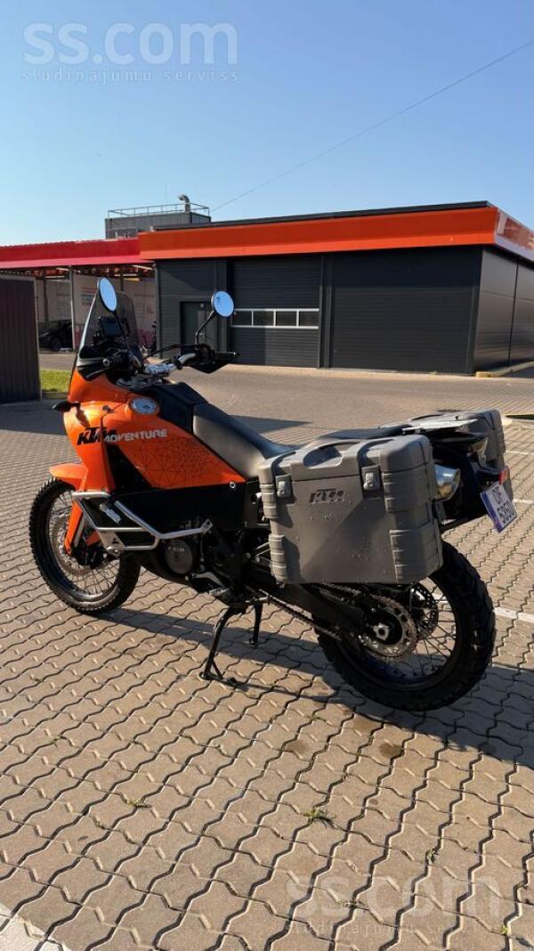 KTM 990 Adventure 2009 in Riga, with an engine capacity of 1.00 L and mileage of 0 thousand km for 6000 €, photo 4 on AUTOMOTO.COM.LV