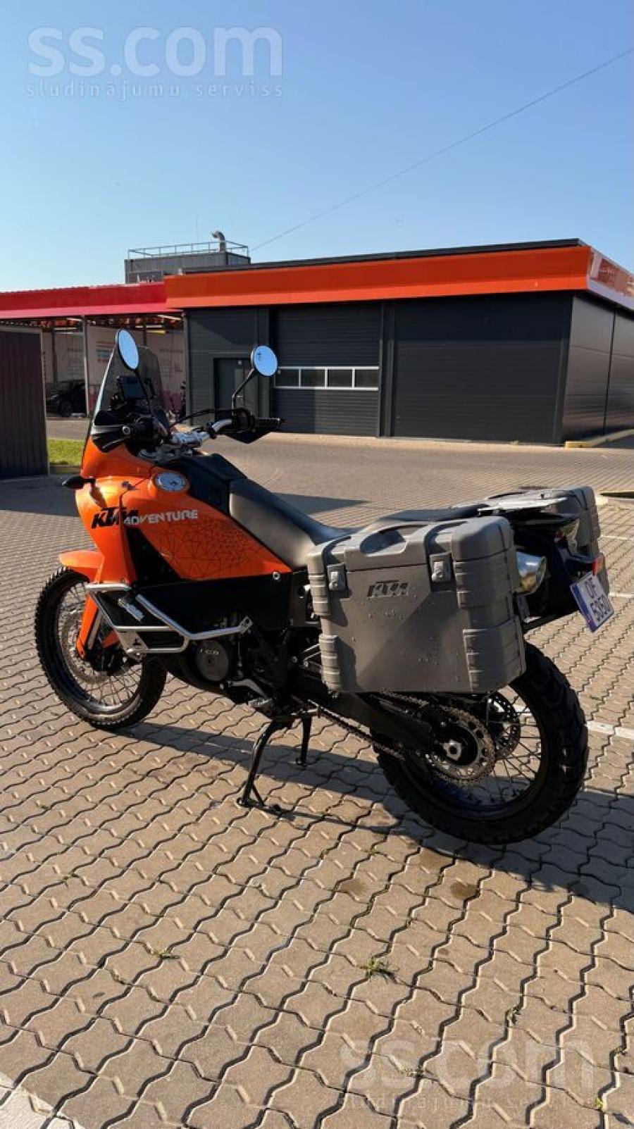 KTM 990 Adventure 2009 in Riga, with an engine capacity of 1.00 L and mileage of 0 thousand km for 6000 €, photo 4 on AUTOMOTO.COM.LV