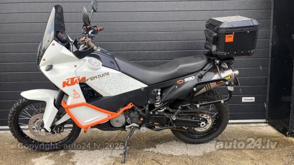 Balts KTM 990 Adventure 2013 Pērnava, ar dzinēja tilpumu 1.00 L un nobraukumu 80 tūkst. km par 6600 €, foto 2 vietnē AUTOMOTO.COM.LV