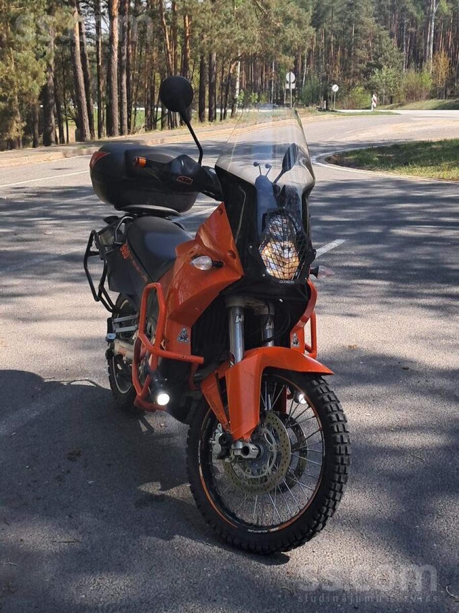 KTM 990 2008 Limbaži, ar dzinēja tilpumu 1.00 L un nobraukumu 0 tūkst. km par 6100 €, foto 1 vietnē AUTOMOTO.COM.LV