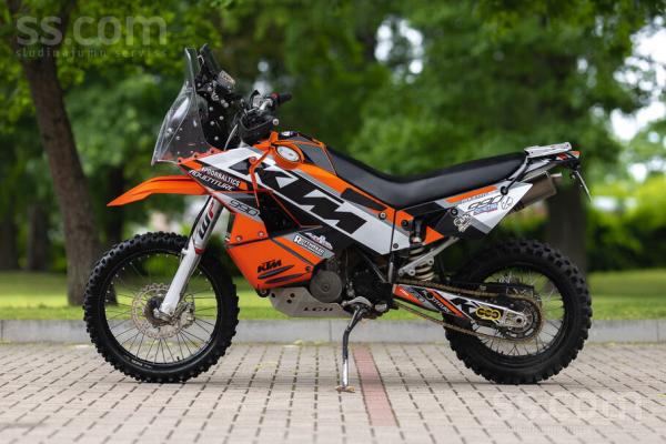 КТМ 990 2008 в Елгава, объемом двигателя 1.00 л и пробегом 0 тыс. км за 6800 €, фото 1 на AUTOMOTO.COM.LV