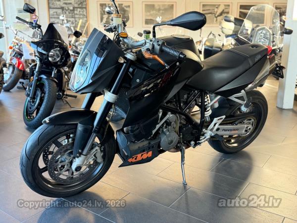 Melns KTM 990 Super Duke 2005 Tallina, ar dzinēja tilpumu 1.00 L un nobraukumu 38 tūkst. km par 3490 €, foto 10 vietnē AUTOMOTO.COM.LV