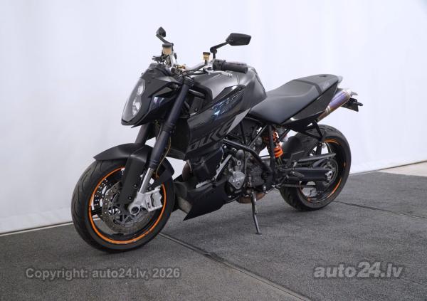 Черный КТМ 990 Super Duke 2010 в Таллин, объемом двигателя 1.00 л и пробегом 41 тыс. км за 4199 €, фото 2 на AUTOMOTO.COM.LV