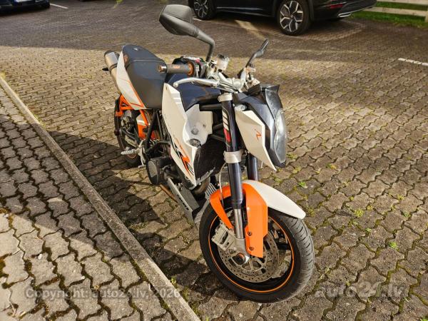 Черный КТМ 990 Super Duke 2010 в Таллин, объемом двигателя 1.00 л и пробегом 34 тыс. км за 4200 €, фото 7 на AUTOMOTO.COM.LV
