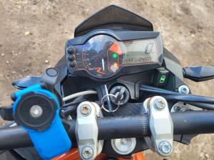 KTM 990 Super Duke 2008 Ogre, ar dzinēja tilpumu 1.00 L un nobraukumu 0 tūkst. km par 3600 €, foto 7 vietnē AUTOMOTO.COM.LV