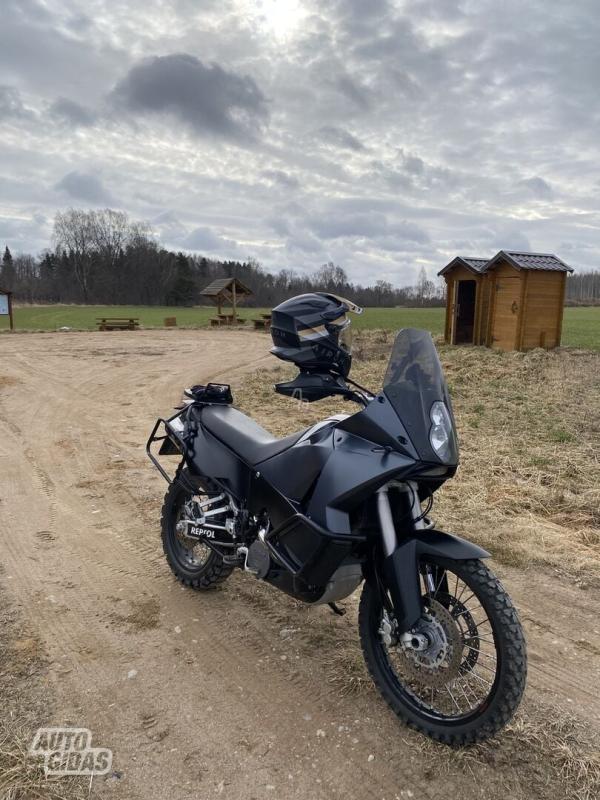 Melns KTM Adventure 2007 Klaipėda, ar dzinēja tilpumu 1.00 L un nobraukumu 33 tūkst. km par 5500 €, foto 1 vietnē AUTOMOTO.COM.LV