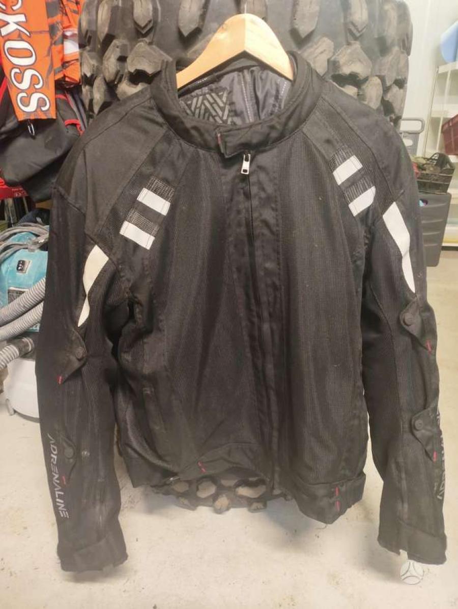 Black KTM Adventure 2007 in Marijampole, with an engine capacity of 0.99 L and mileage of 79 thousand km for 6000 €, photo 21 on AUTOMOTO.COM.LV