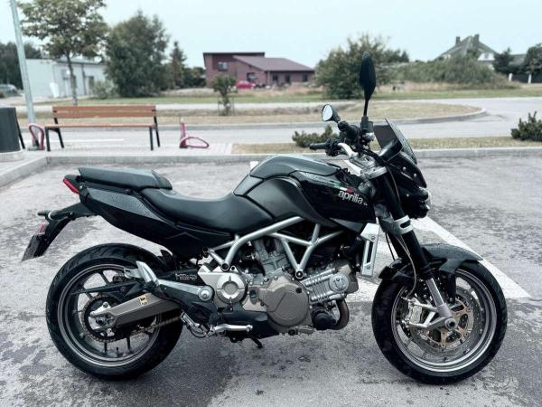 Black KTM Adventure 2008 in Kretinga, with an engine capacity of 0.85 L and mileage of 29 thousand km for 3600 €, photo 2 on AUTOMOTO.COM.LV