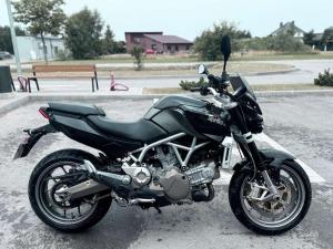 Black KTM Adventure 2008 in Kretinga, with an engine capacity of 0.85 L and mileage of 29 thousand km for 3600 €, photo 3 on AUTOMOTO.COM.LV