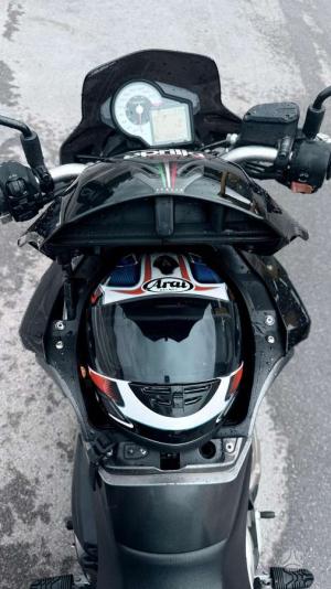 Black KTM Adventure 2008 in Kretinga, with an engine capacity of 0.85 L and mileage of 29 thousand km for 3600 €, photo 14 on AUTOMOTO.COM.LV