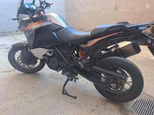 Black KTM Adventure 2014 in Panevezys, with an engine capacity of 1.19 L and mileage of 104 thousand km for 4400 €, photo 3 on AUTOMOTO.COM.LV